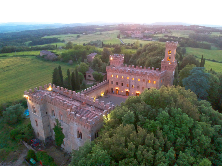 Borgo Finocchieto | The best rental Villas in Tuscany